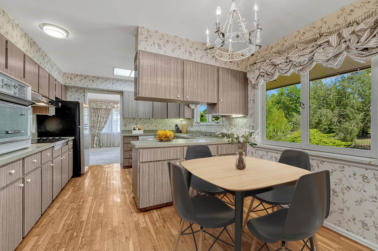 2042 Devon St, Colorado Springs, CO 80909 – The Peak Producers